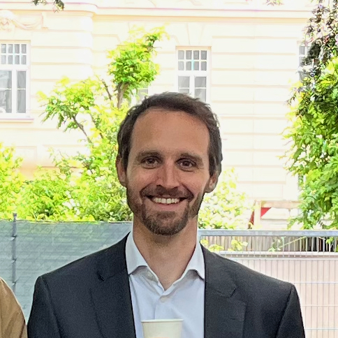 PhD completed by Andre Schidler – Algorithms and Complexity Group